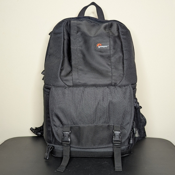 Lowepro | Bags | Lowepro Fastpack 35 Dslr Camera Backpack | Poshmark
